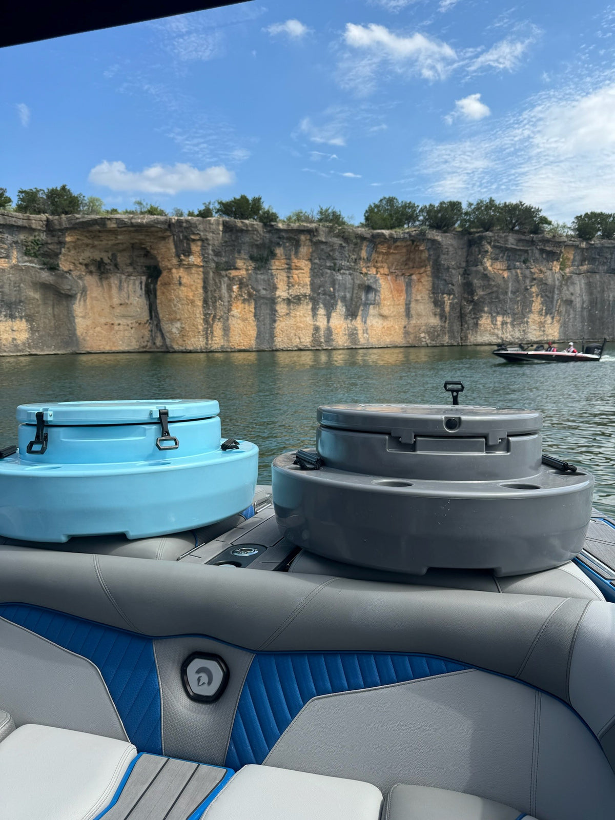 Top Features of Our Floating Coolers that Outshine the Competition – ICEBRG